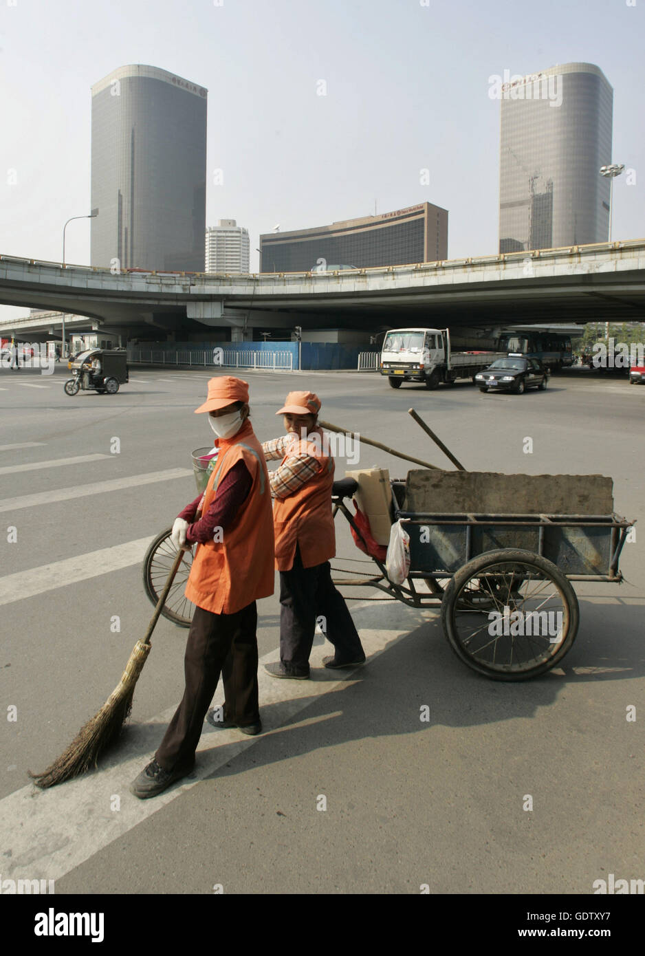 Street cleaning hi-res stock photography and images - Alamy