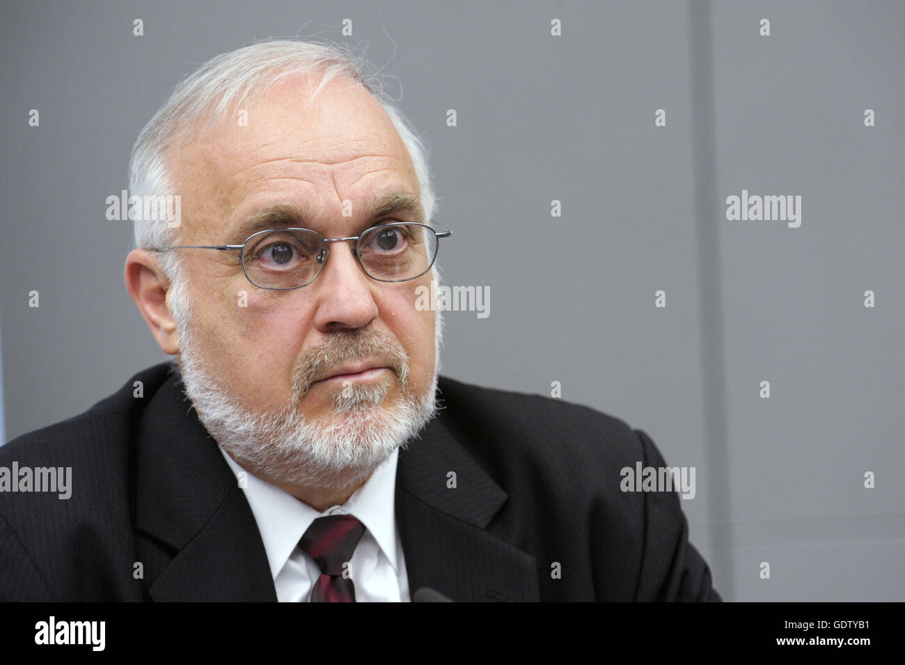 Rabbi abraham hi-res stock photography and images - Alamy