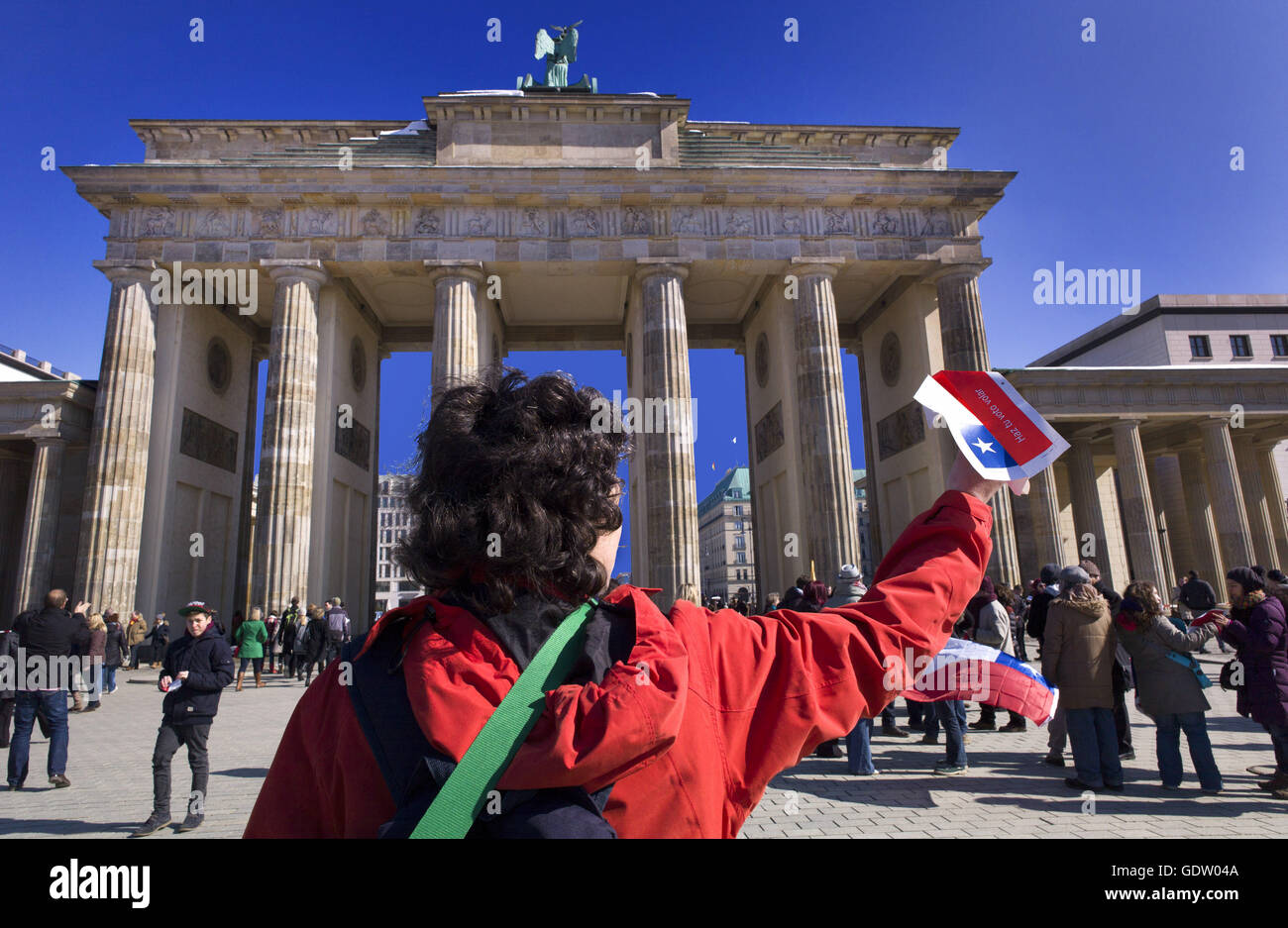 Flag action hi-res stock photography and images - Alamy