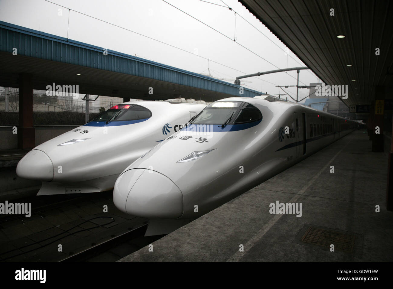 Two crh train hi-res stock photography and images - Alamy