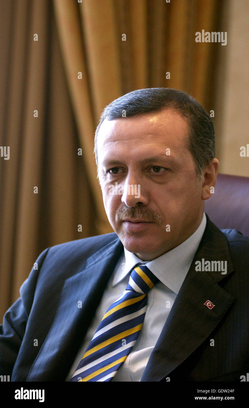 Erdogan portrait hi-res stock photography and images - Alamy