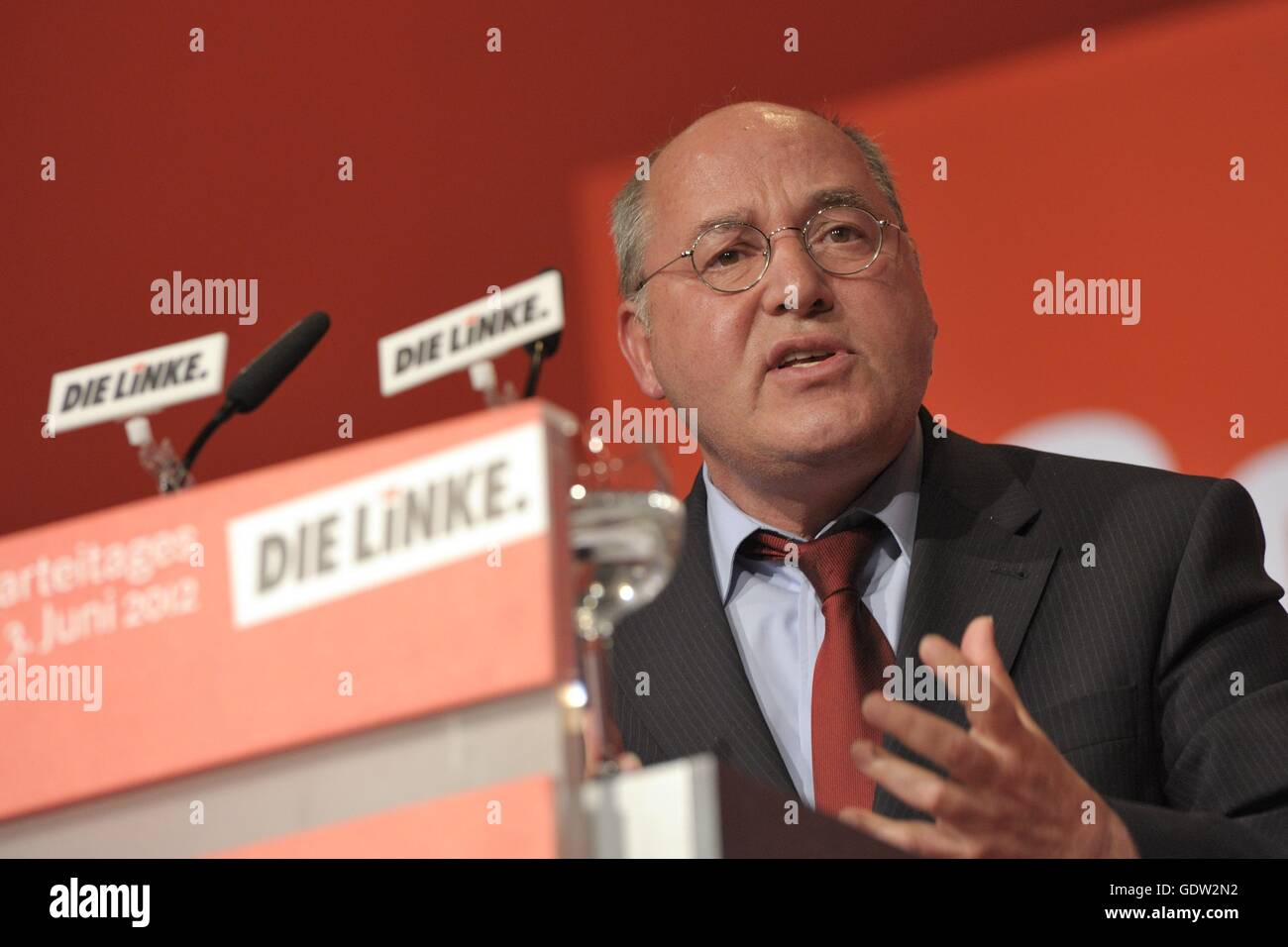 Chairman of the left and gregor gysi hi-res stock photography and ...