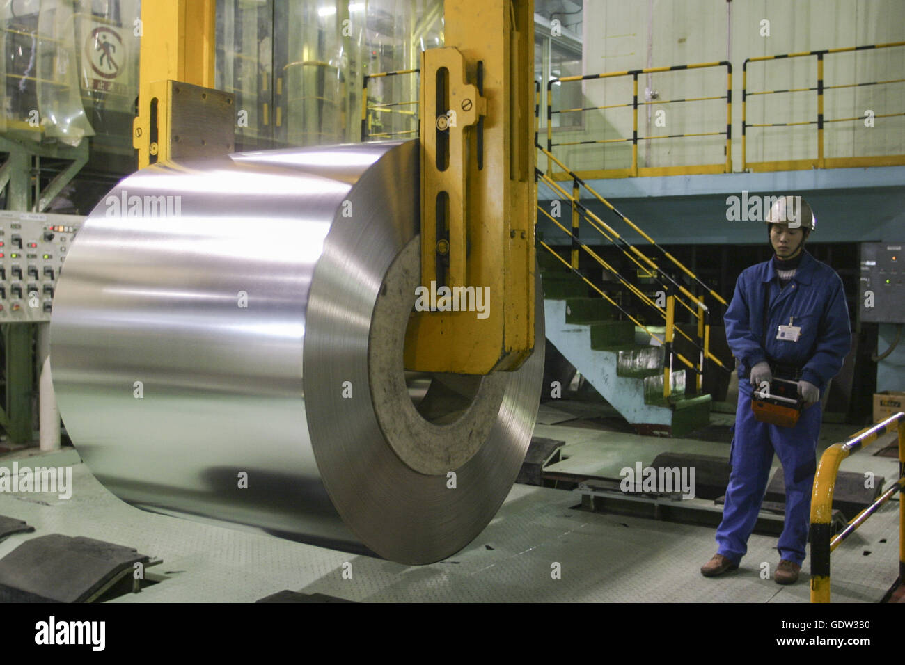 A factory worker Stock Photo - Alamy