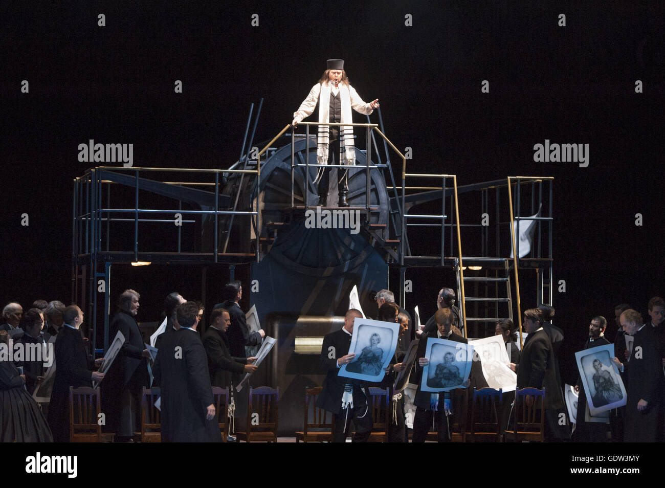 'Nabucco', director: Keith Warner Stock Photo - Alamy