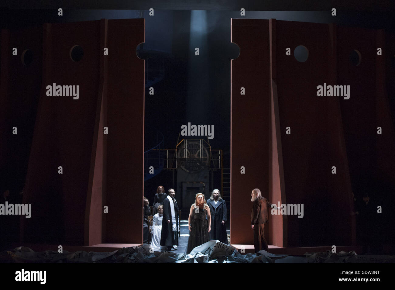 'Nabucco', director: Keith Warner Stock Photo - Alamy