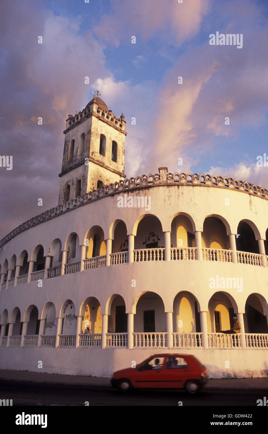 Moroni mosque hi-res stock photography and images - Alamy