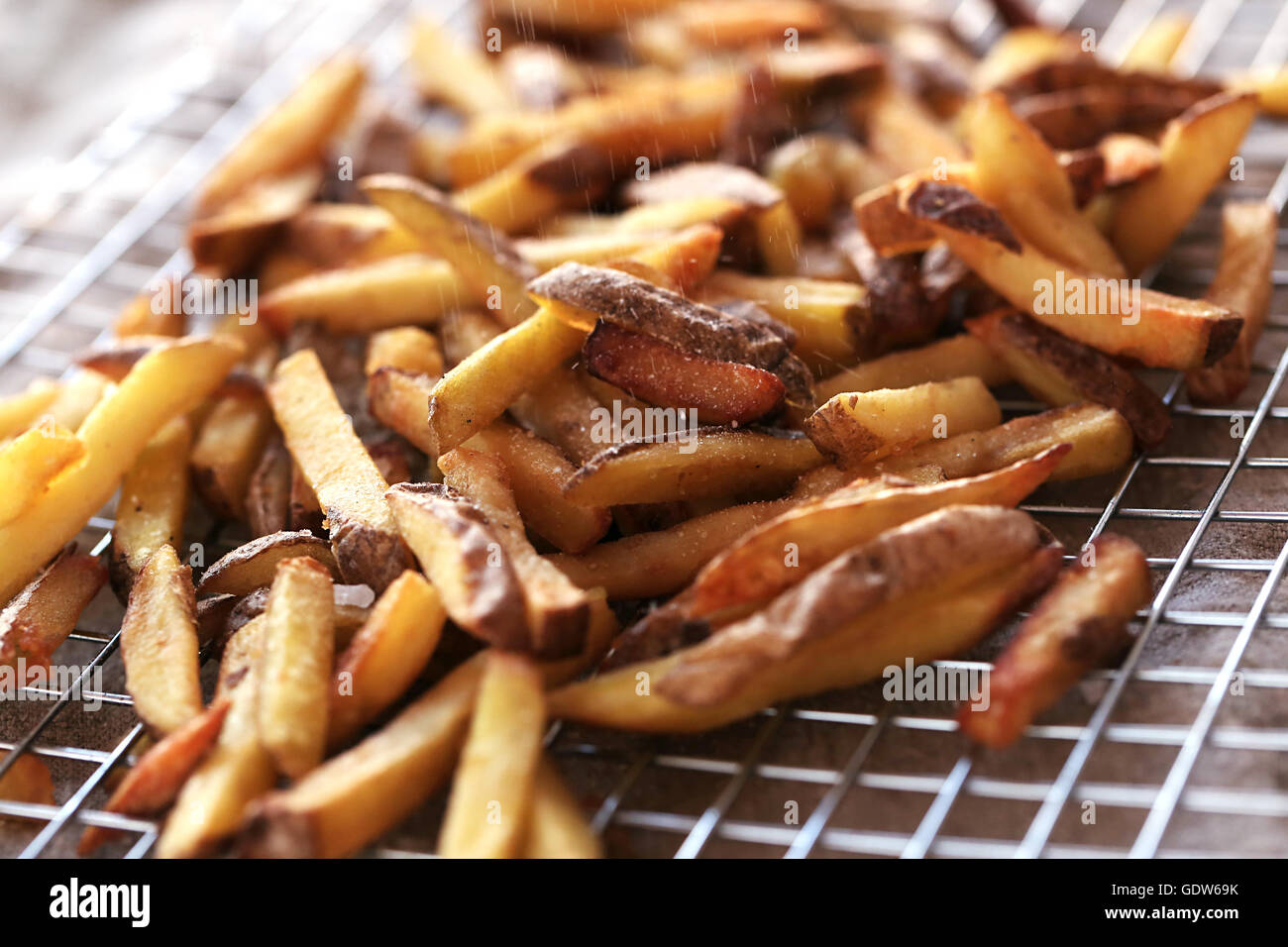 Grid tasty french fries hi-res stock photography and images - Alamy