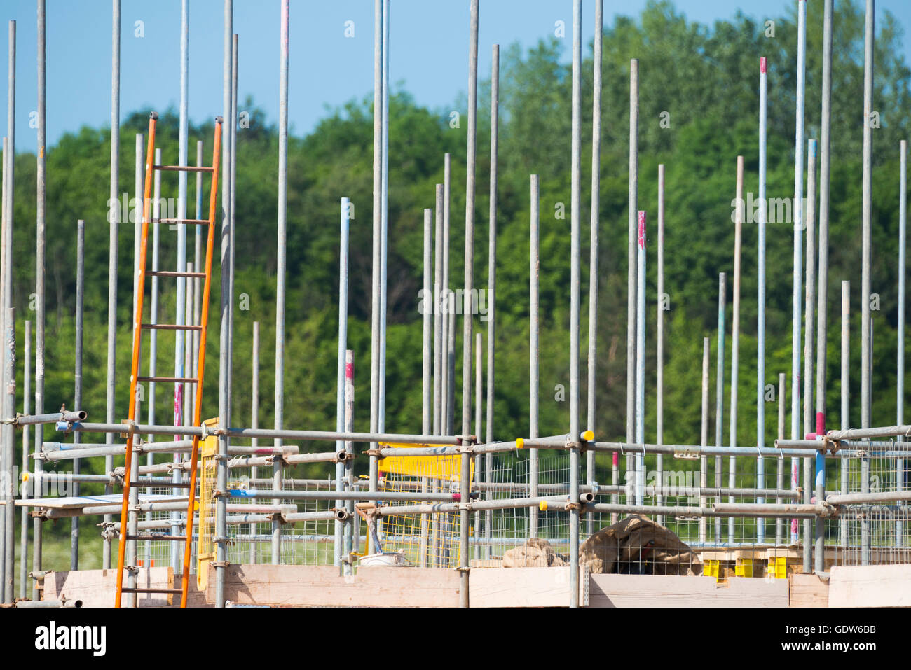 Scaffolding Poles High Resolution Stock Photography and Images - Alamy
