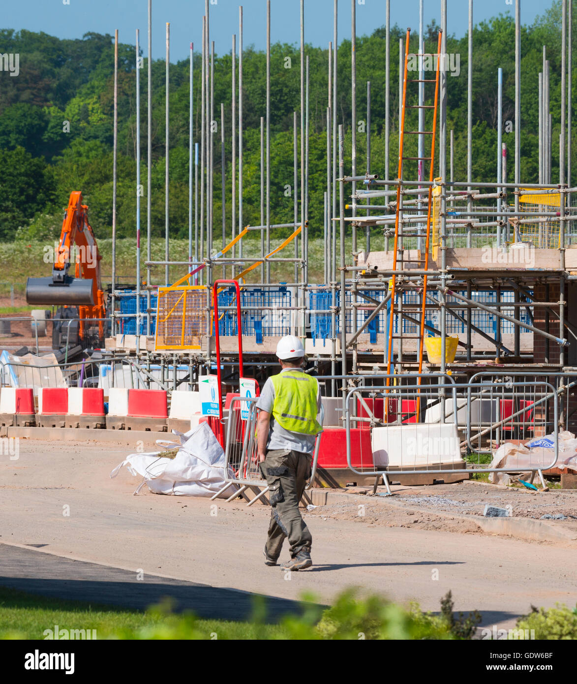 Construction workers in high visibility hi-res stock photography and ...