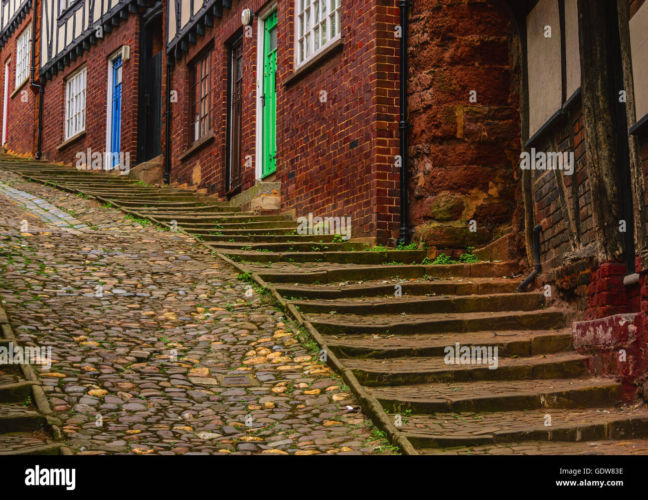 Old stone alley and stairs in Exeter, United Kingdom Stock Photo - Alamy