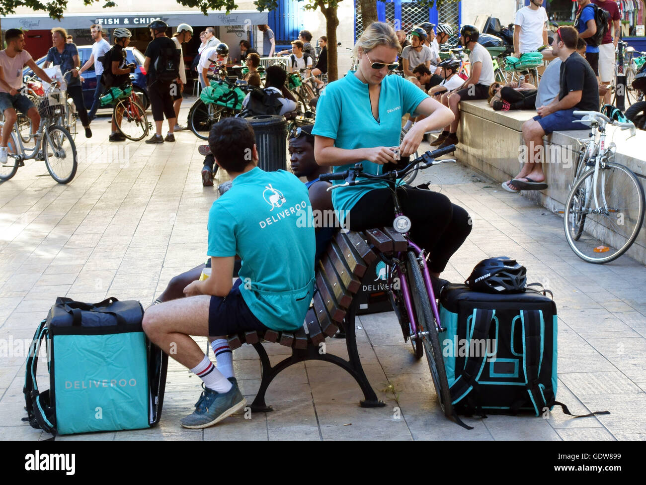Deliveroo uniform hi-res stock photography and images - Alamy