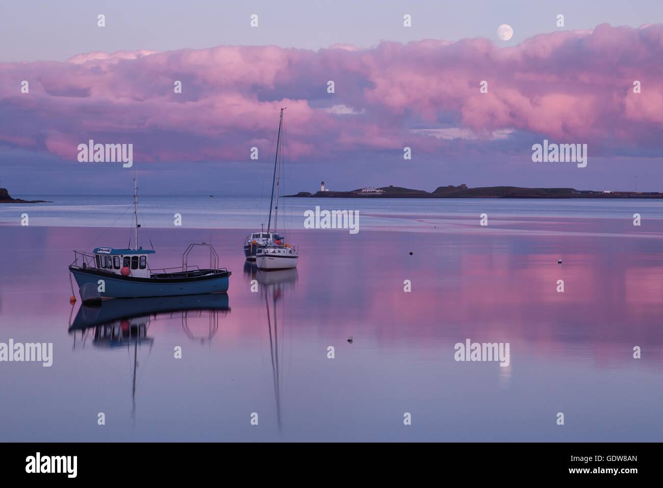 Isle of skye, sea, sunset Stock Photo - Alamy