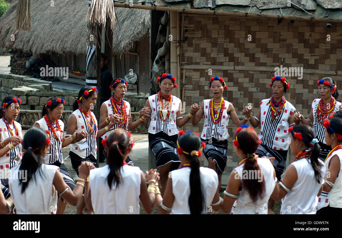 The image of Pochury tribe girls performing in motion at Hornbill ...