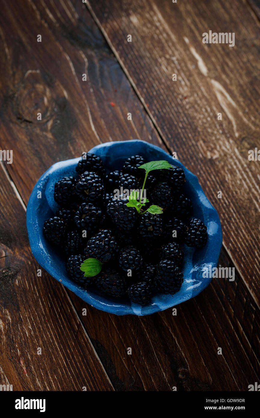 Macro closeup blackberries summer hi-res stock photography and images ...
