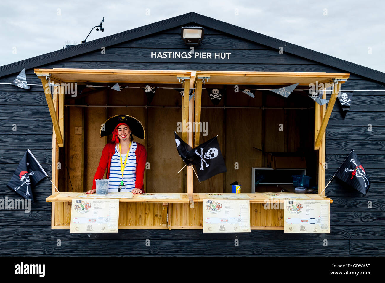 Pirate theme hi-res stock photography and images - Alamy