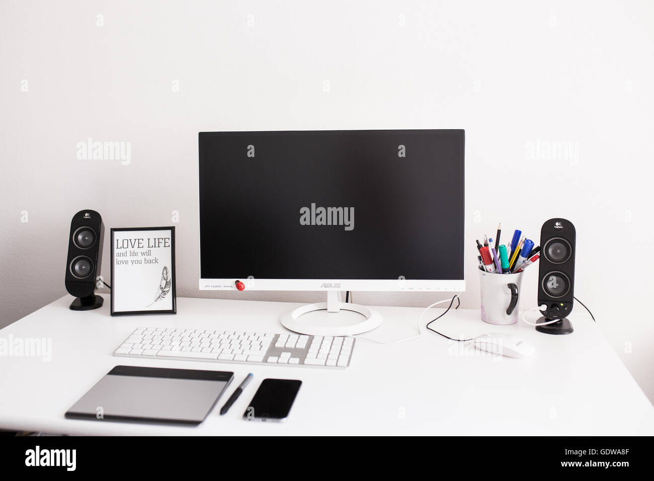 Work desk hi-res stock photography and images - Alamy