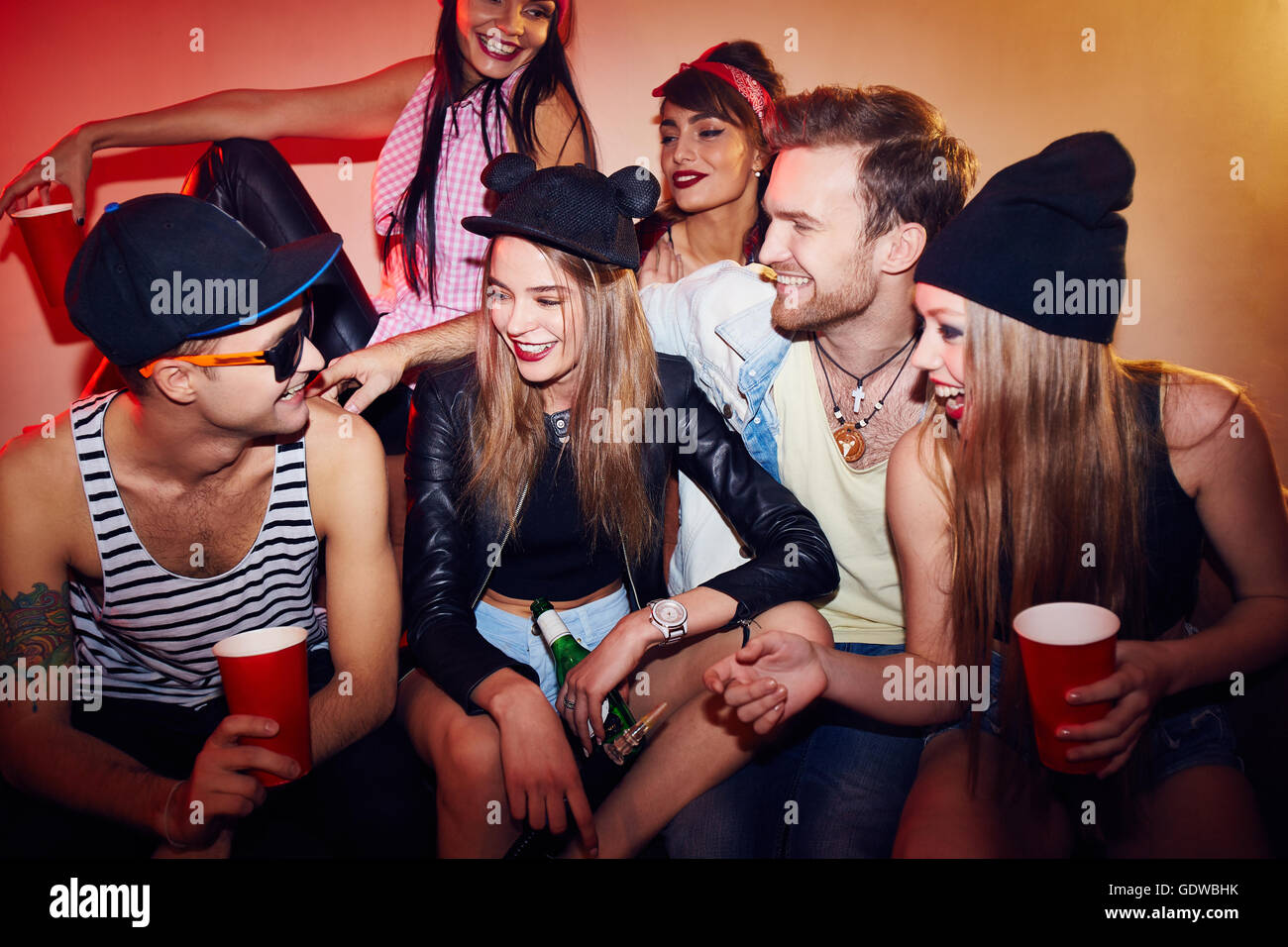 People in nightclub hi-res stock photography and images - Alamy