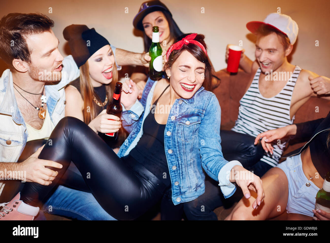 Clubbing style hi-res stock photography and images - Alamy