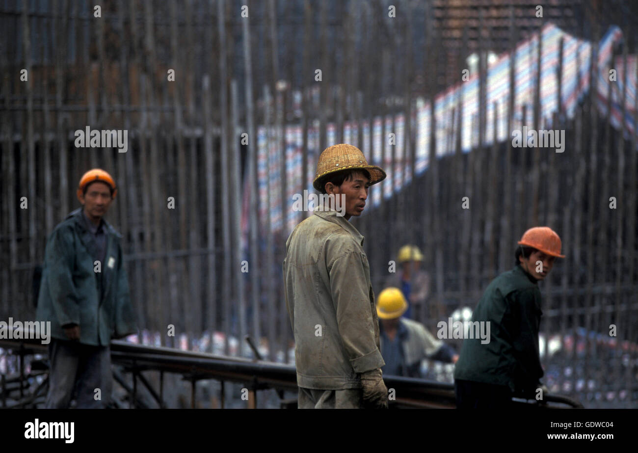 the constructions work at the three gorges dam project on the yangzi ...