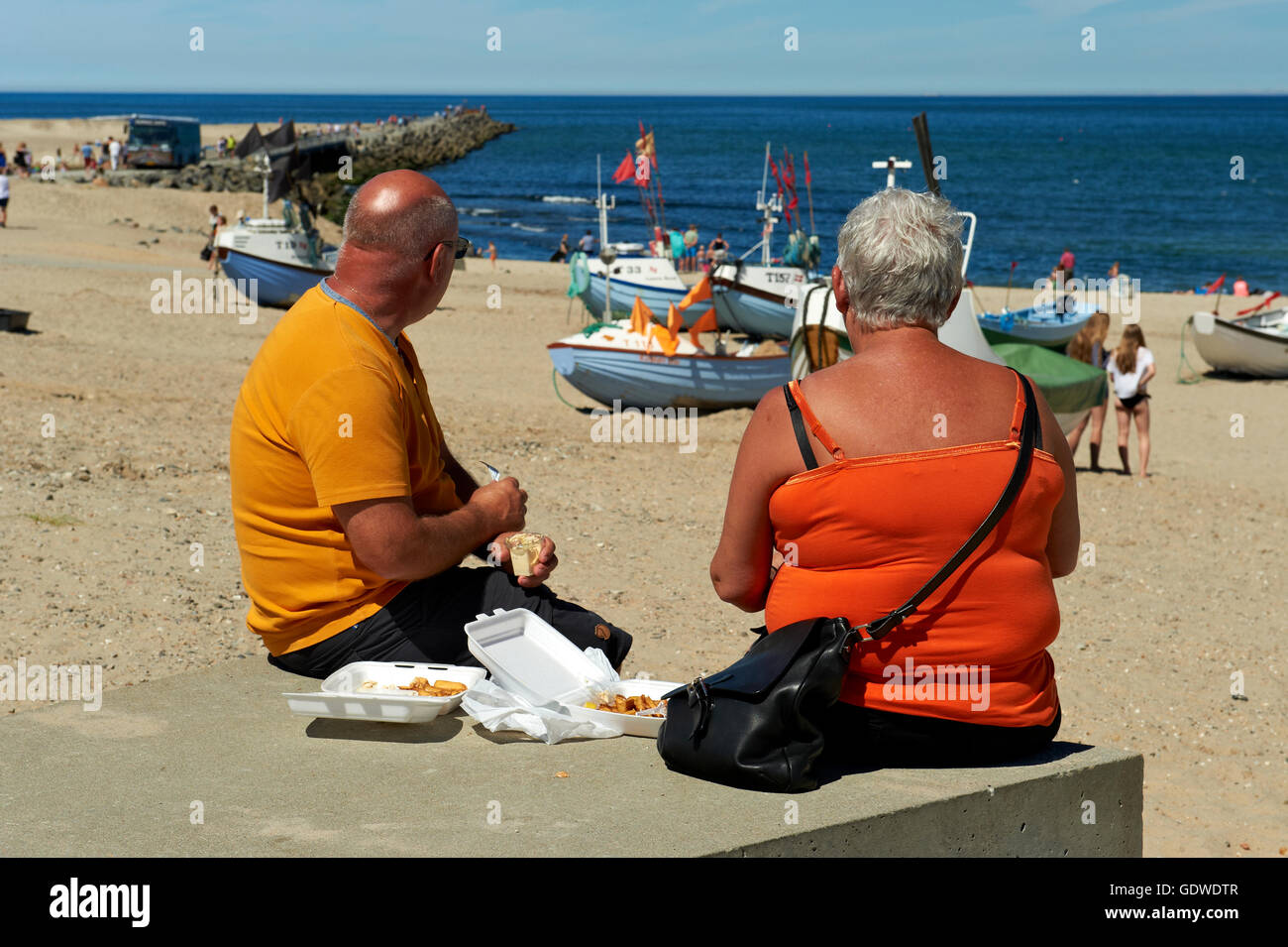 Mature woman fish and chips hi-res stock photography and images - Alamy
