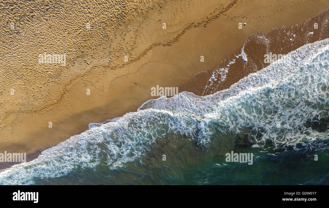 Sea waves hi-res stock photography and images - Alamy