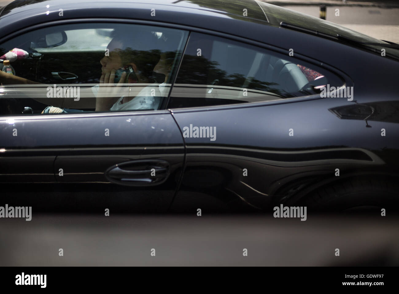 Porsche driver hi-res stock photography and images - Alamy