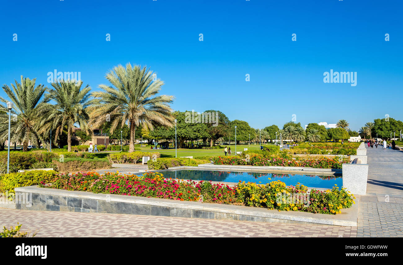 Uae park garden hi-res stock photography and images - Alamy