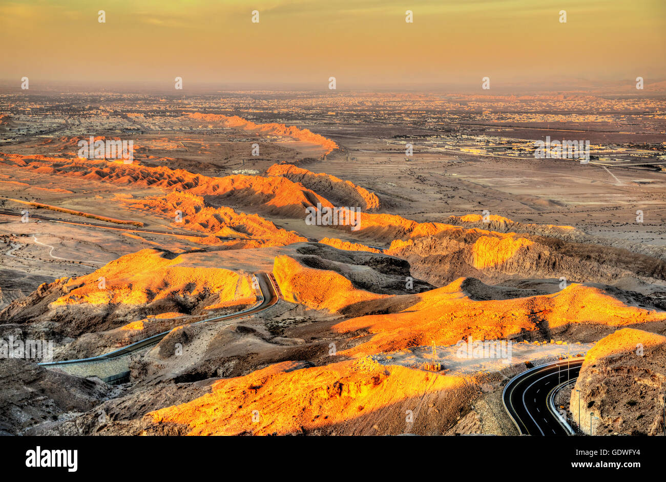 Uae Oman Border High Resolution Stock Photography and Images - Alamy