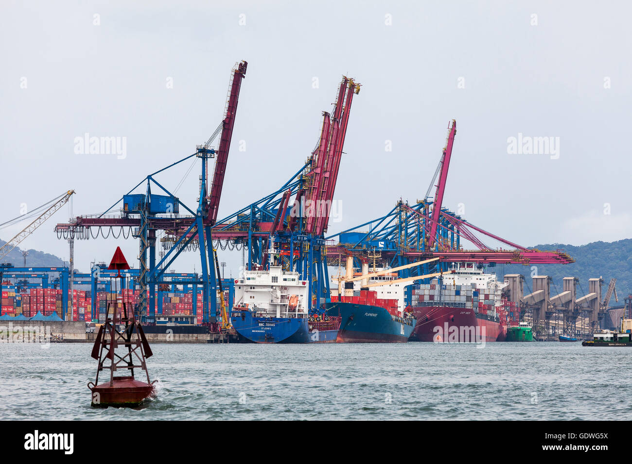 Port of santos hi-res stock photography and images - Alamy