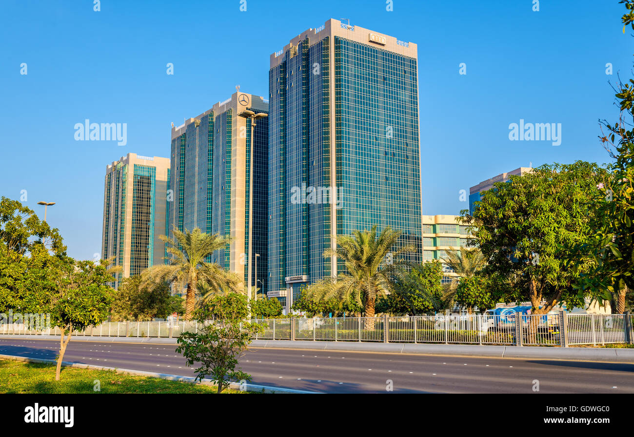 Mercedes skyscraper hi-res stock photography and images - Alamy