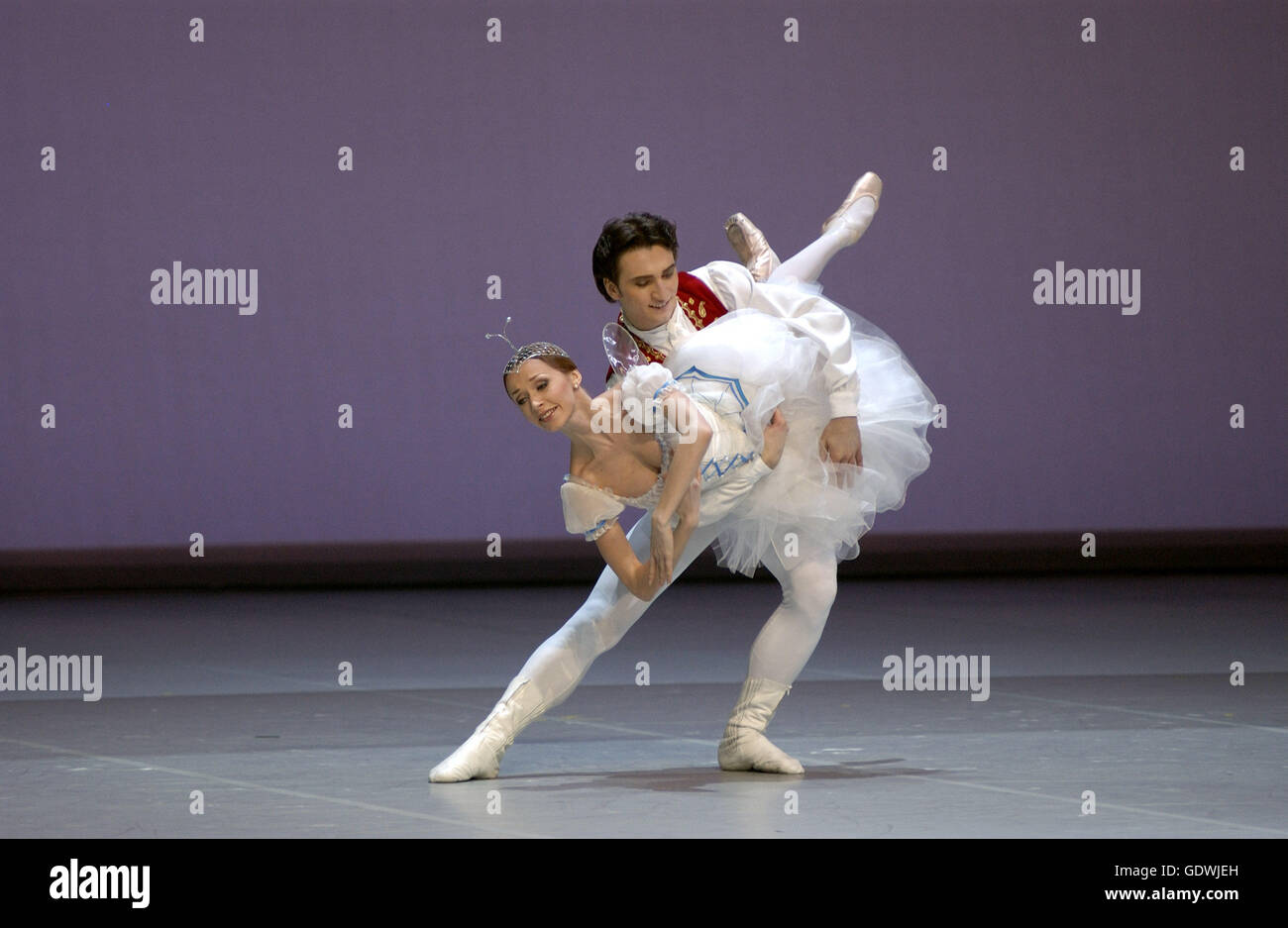 Glories romantic ballet hi-res stock photography and images - Alamy