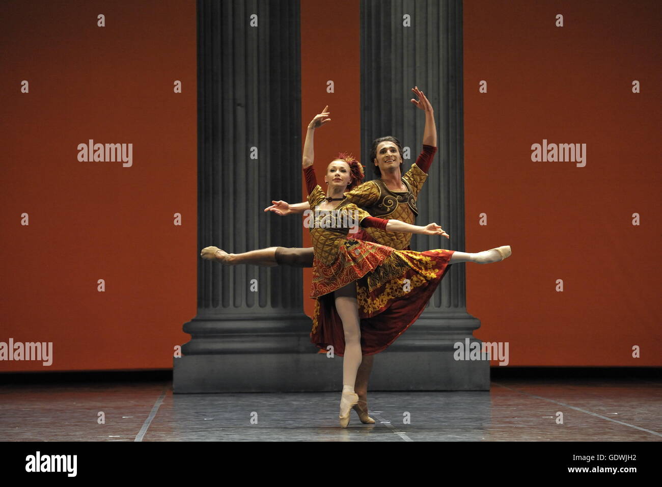 'Season Opening Ballet Gala', Staatsballett Berlin Stock Photo - Alamy