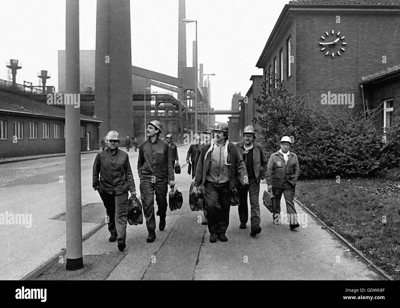 Coal mine workers shift change Black and White Stock Photos & Images ...