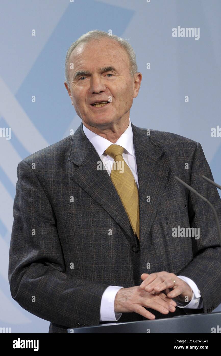 Otmar issing hi-res stock photography and images - Alamy