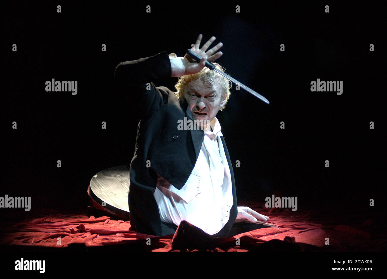 'La Perichole', directed by Thomas Schulte-Michels Stock Photo - Alamy