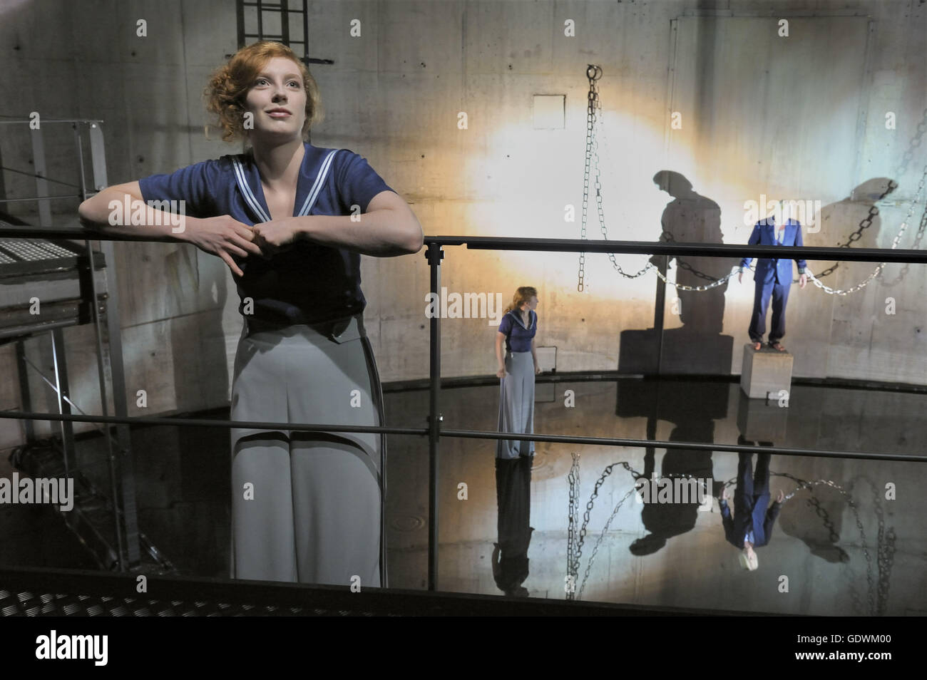 'Prometheus Bound', director Jossi Wieler Stock Photo - Alamy