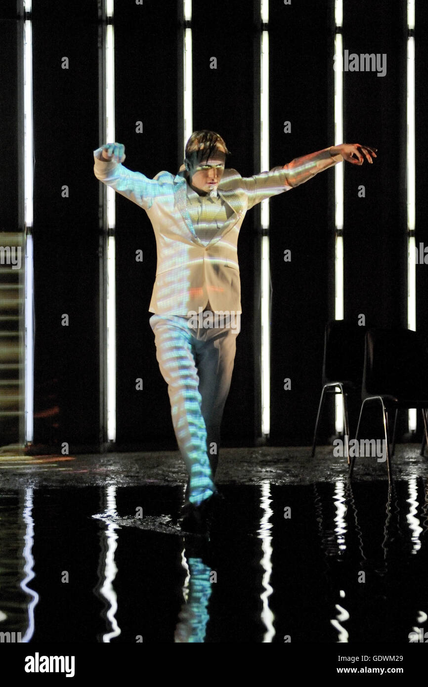 'Othello', directed by Thomas Ostermeier Stock Photo - Alamy