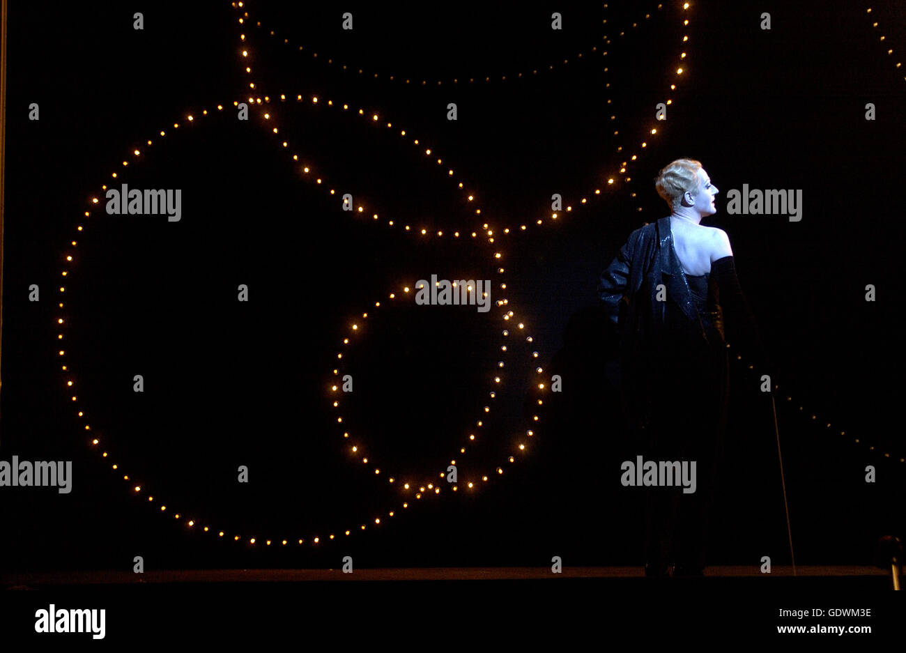 The threepenny opera berlin hi-res stock photography and images - Alamy