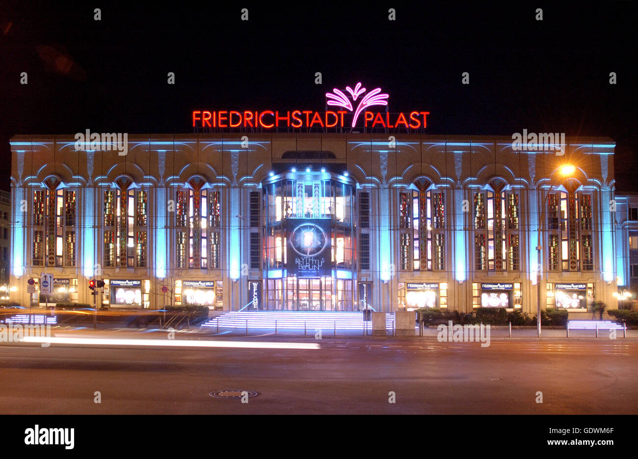 Luxus Friedrichstadt Palast Berlin Programm Fotos