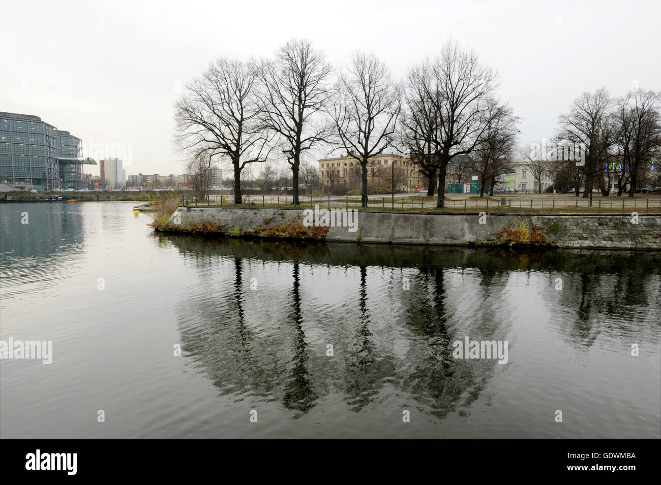 Berlin spandau ship canal hi-res stock photography and images - Alamy