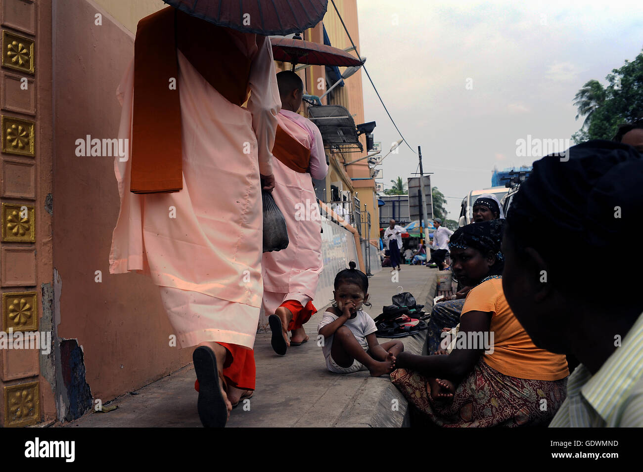 Group Nuns Walk High Resolution Stock Photography and Images - Alamy