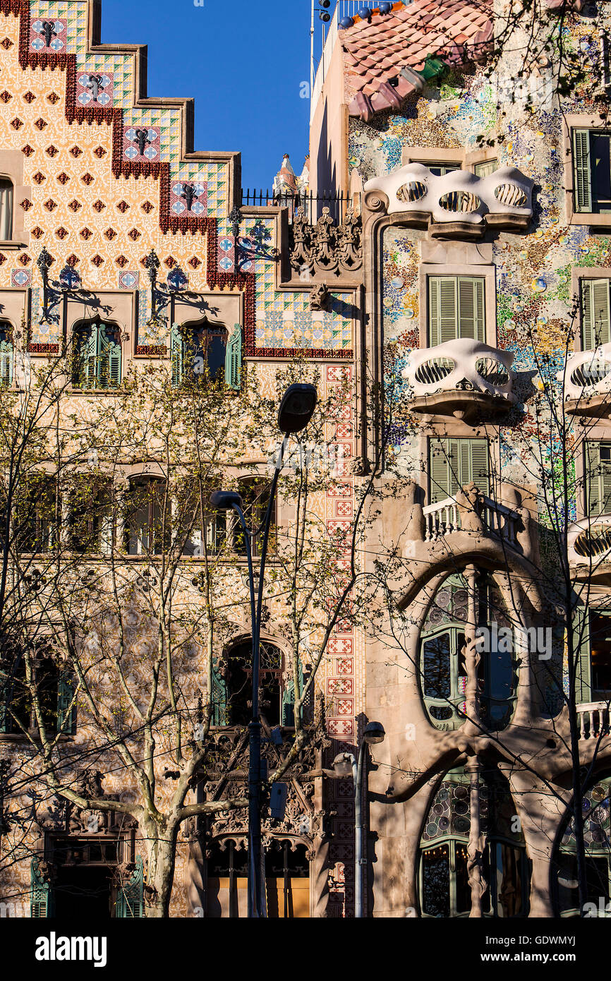 Amatller House (Puig i Cadafalch) and Batlló House (Gaudí) both in art ...