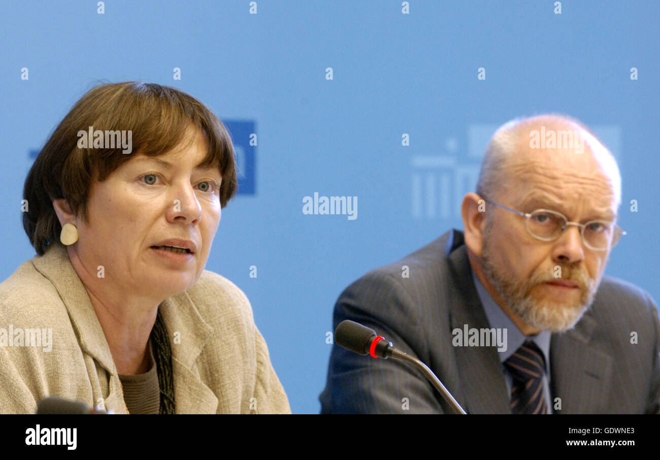 Lieber hi-res stock photography and images - Alamy