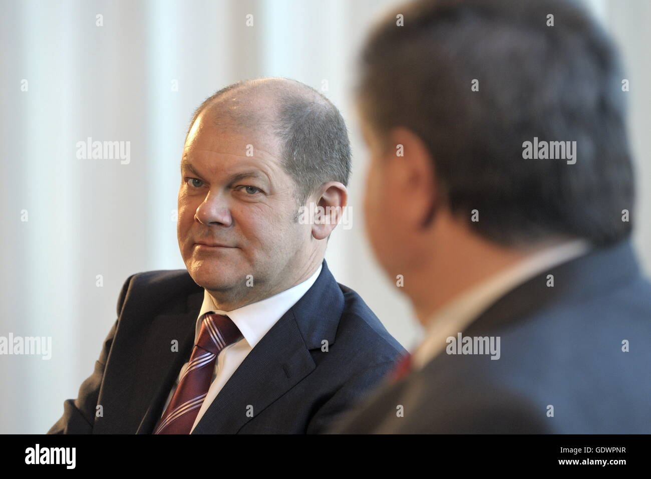 By kurt beck olaf scholz hi-res stock photography and images - Alamy