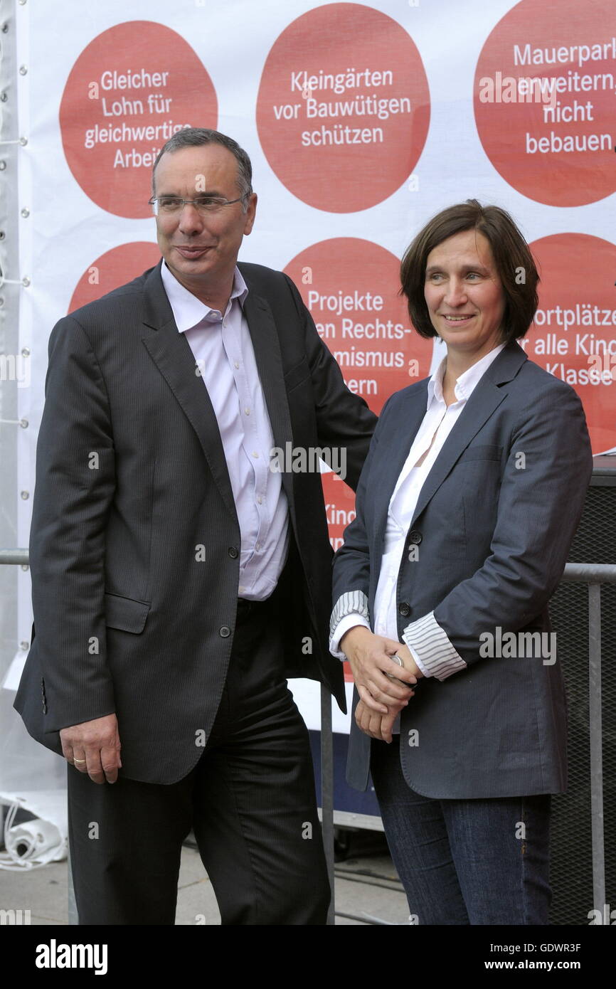 Carola bluhm hi-res stock photography and images - Alamy