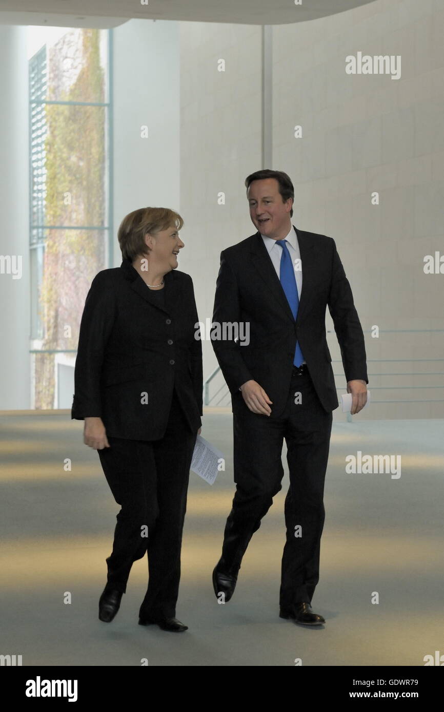 Angela merkel smiling portrait hi-res stock photography and images - Alamy