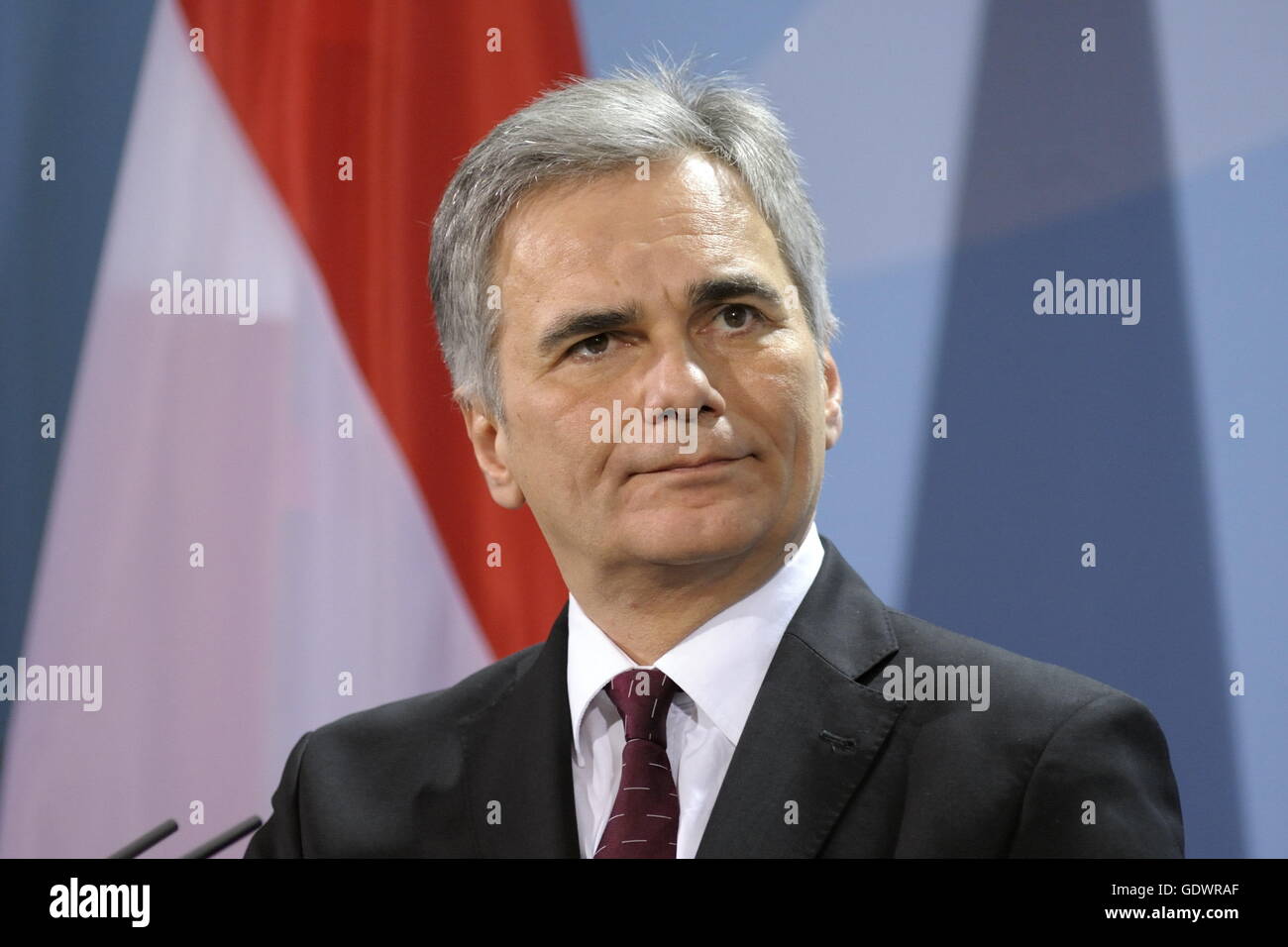 Austrian chancellor werner faymann hi-res stock photography and images ...
