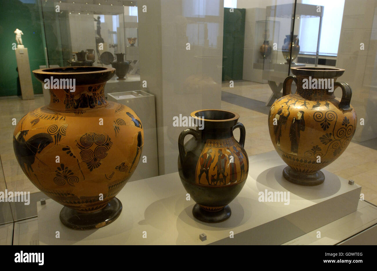 "The exhibition ""The Roman Boxer"" in the Altes Museum Stock Photo - Alamy
