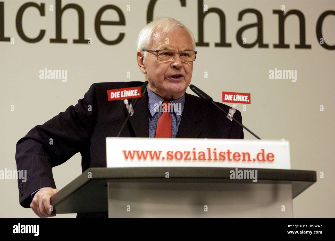 Hans modrow hi-res stock photography and images - Alamy