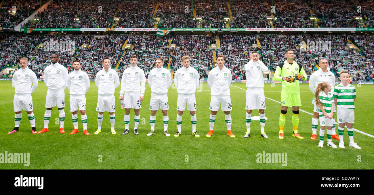 Celtic line up prior to the start of the UEFA Champions League second ...